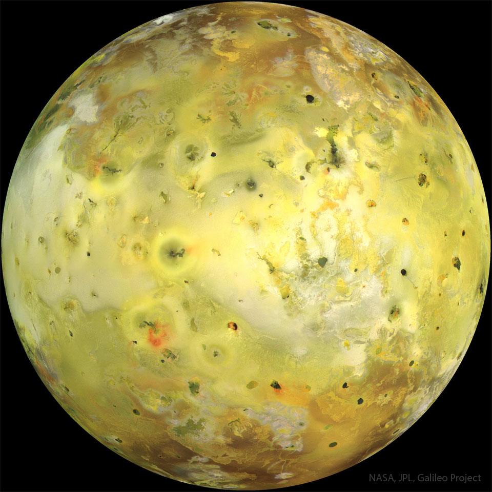 Io in True Color - Spacevolve